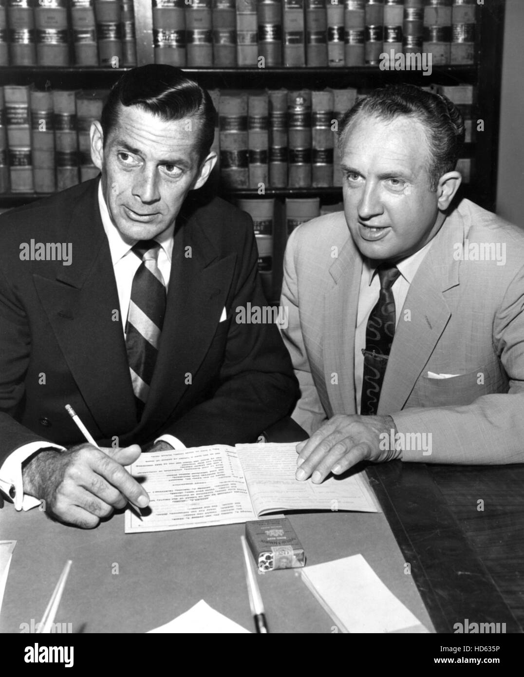 PUBLIC DEFENDER, Reed Hadley, John Close, 1954 Stock Photo - Alamy