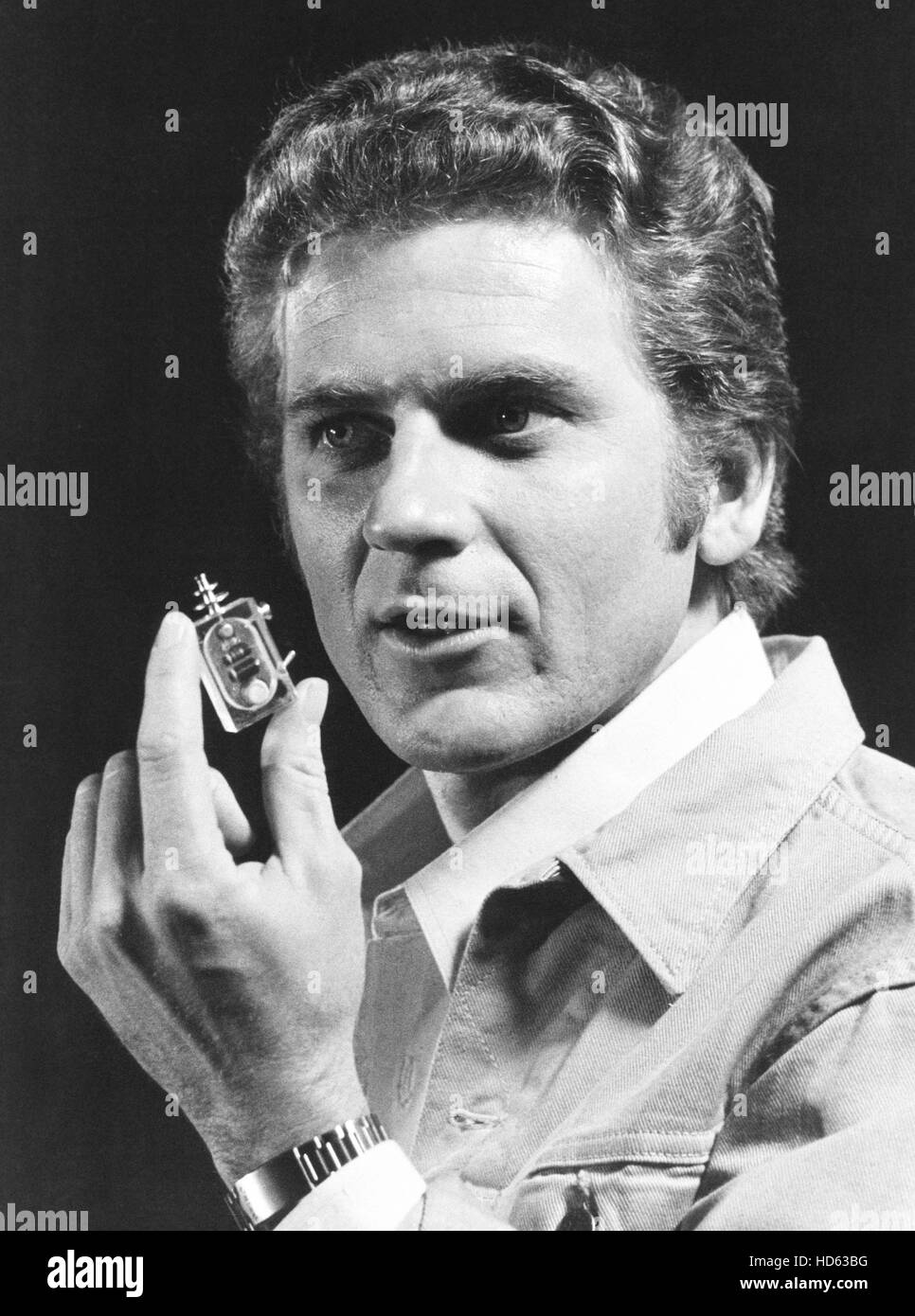 THE QUESTOR TAPES, Robert Foxworth, 1974 Stock Photo - Alamy THE QUESTOR TAPES, Robert Foxworth, 1974 Stock Photo - Alamy