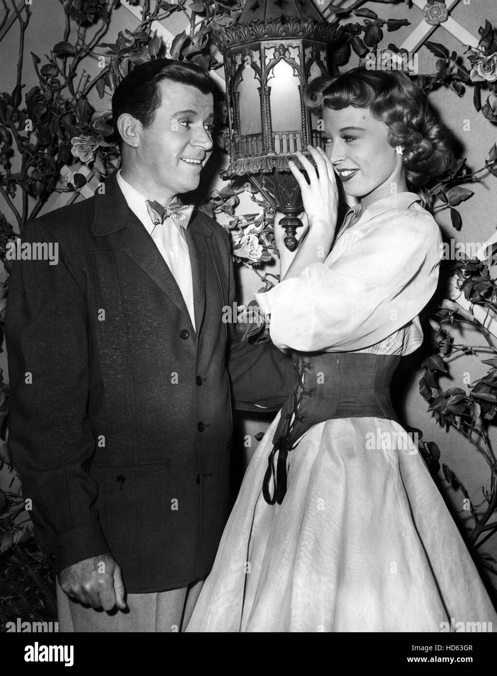 THE RCA VICTOR SHOW (aka THE DENNIS DAY SHOW), Barbara Ruick, Dennis ...