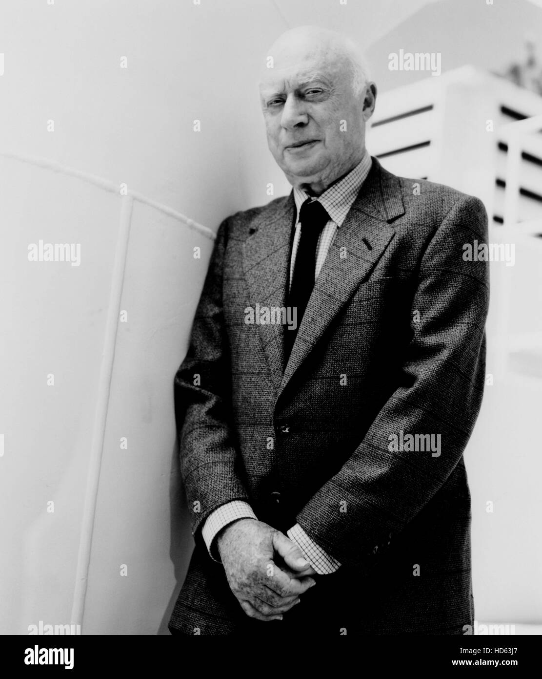 SEVEN DAYS, Norman Lloyd, 1998-2001, ©Paramount Television / courtesy ...
