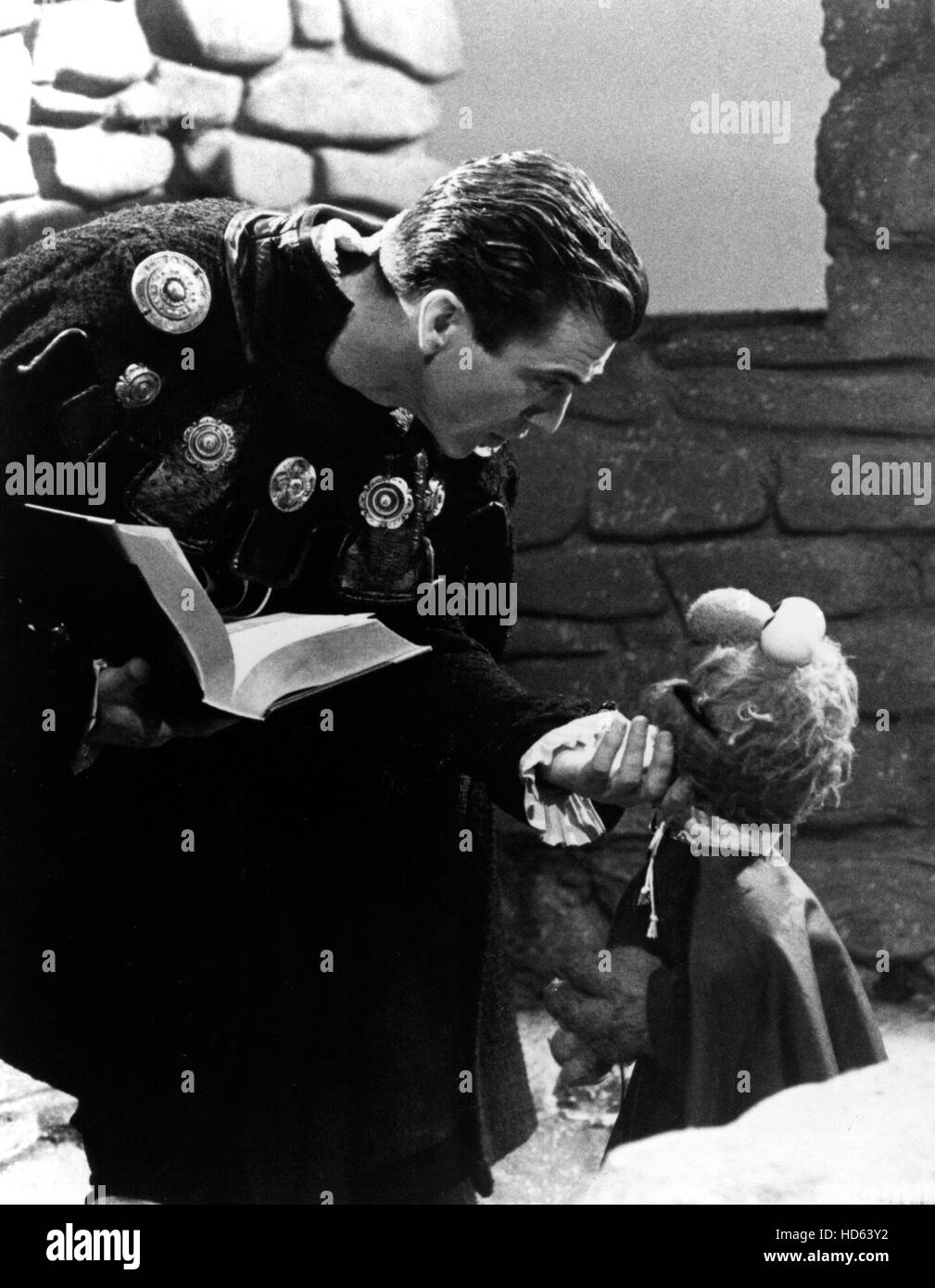 SESAME STREET, Mel Gibson, Elmo, 1969-present, 'Monsterpiece Theatre ...