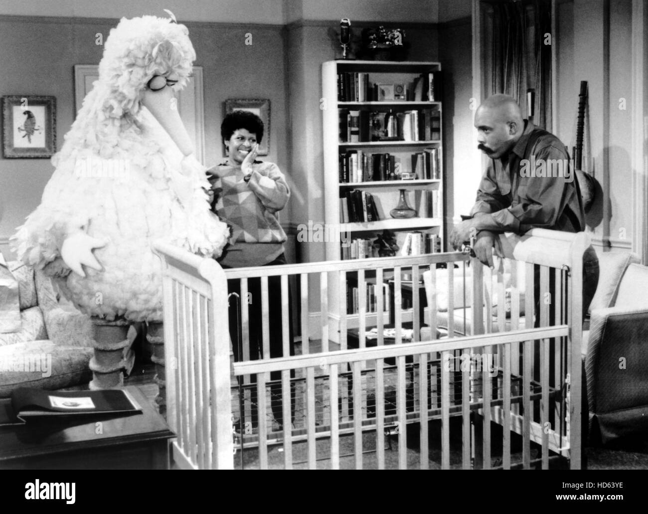 SESAME STREET, Big Bird, Loretta Long (as Susan), Roscoe Orman (as ...