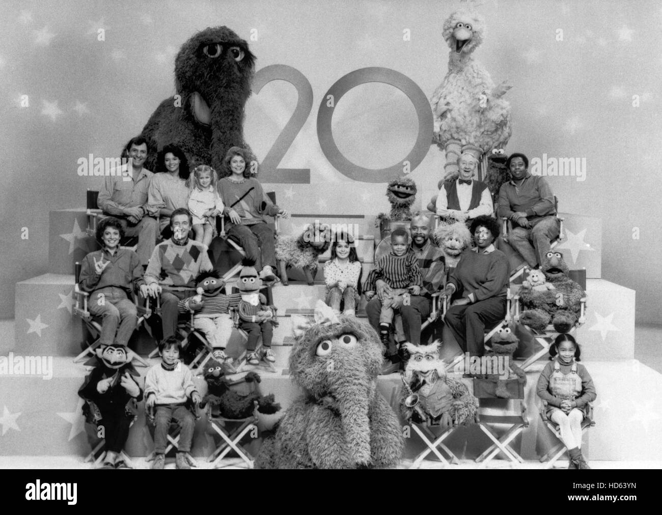 SESAME STREET, Mr. Snuffleupagus, Big Bird, Emilio Delgado, Sonia ...