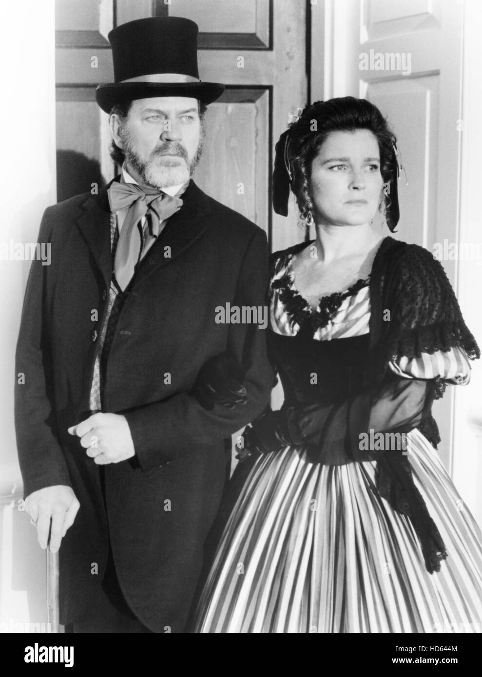 SHENANDOAH, (aka FOR LOVE AND GLORY), l-r: Robert Foxworth, Kate ...