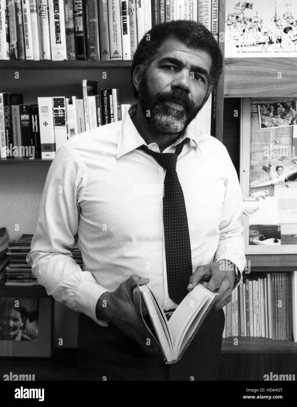 60 MINUTES, News Correspondent Ed Bradley, 1981. 1968-. © CBS/ Courtesy ...