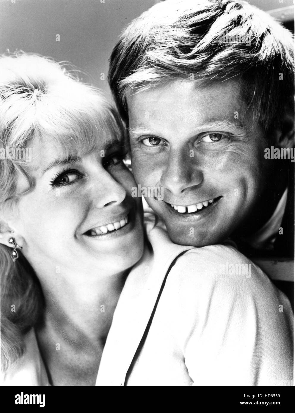 THAT'S LIFE, from left, E.J. Peaker, Robert Morse, premiere episode ...