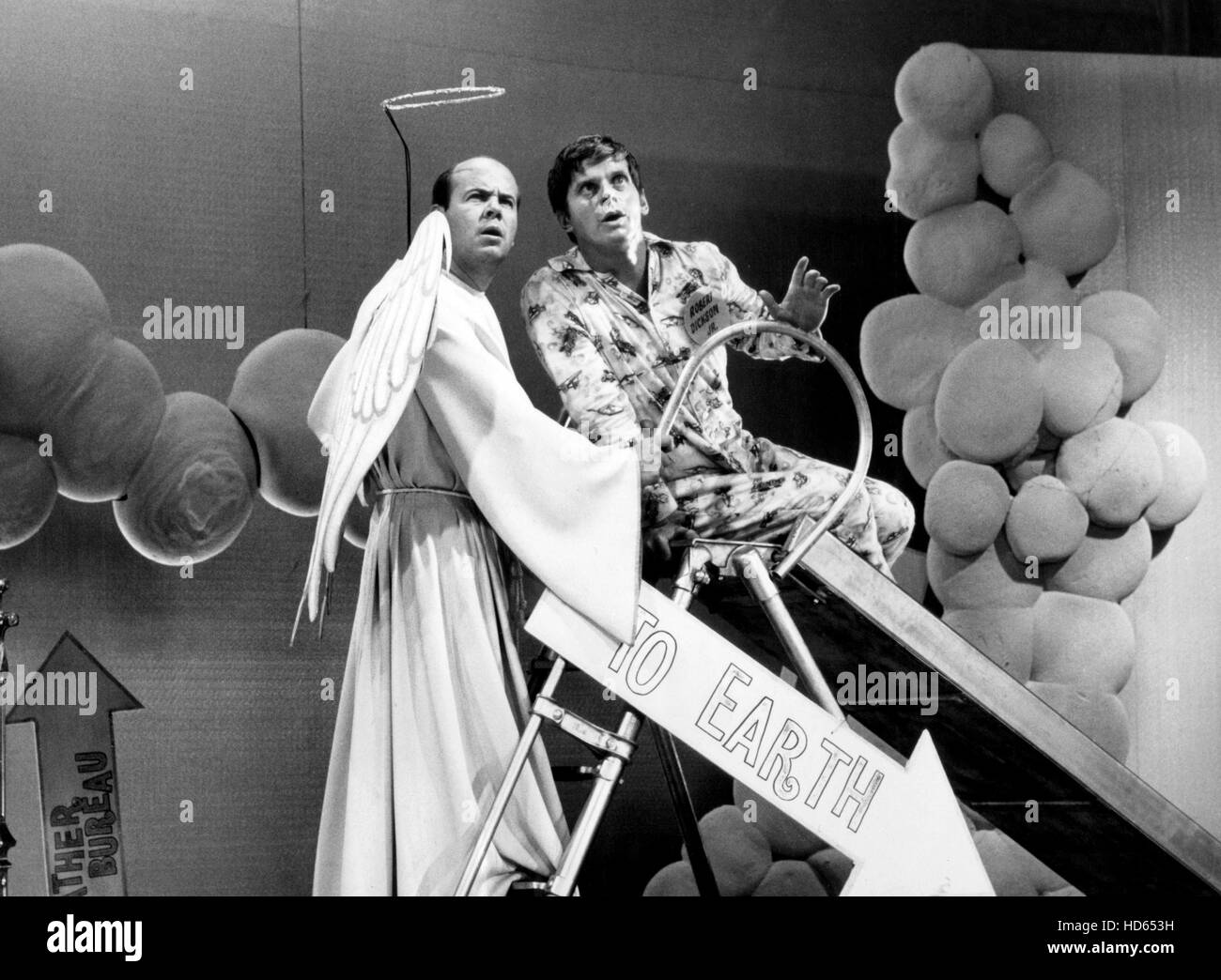 THAT'S LIFE, Tim Conway, Robert Morse, 'Our First Baby', (Season 1, Episode 8, aired November 19 ...