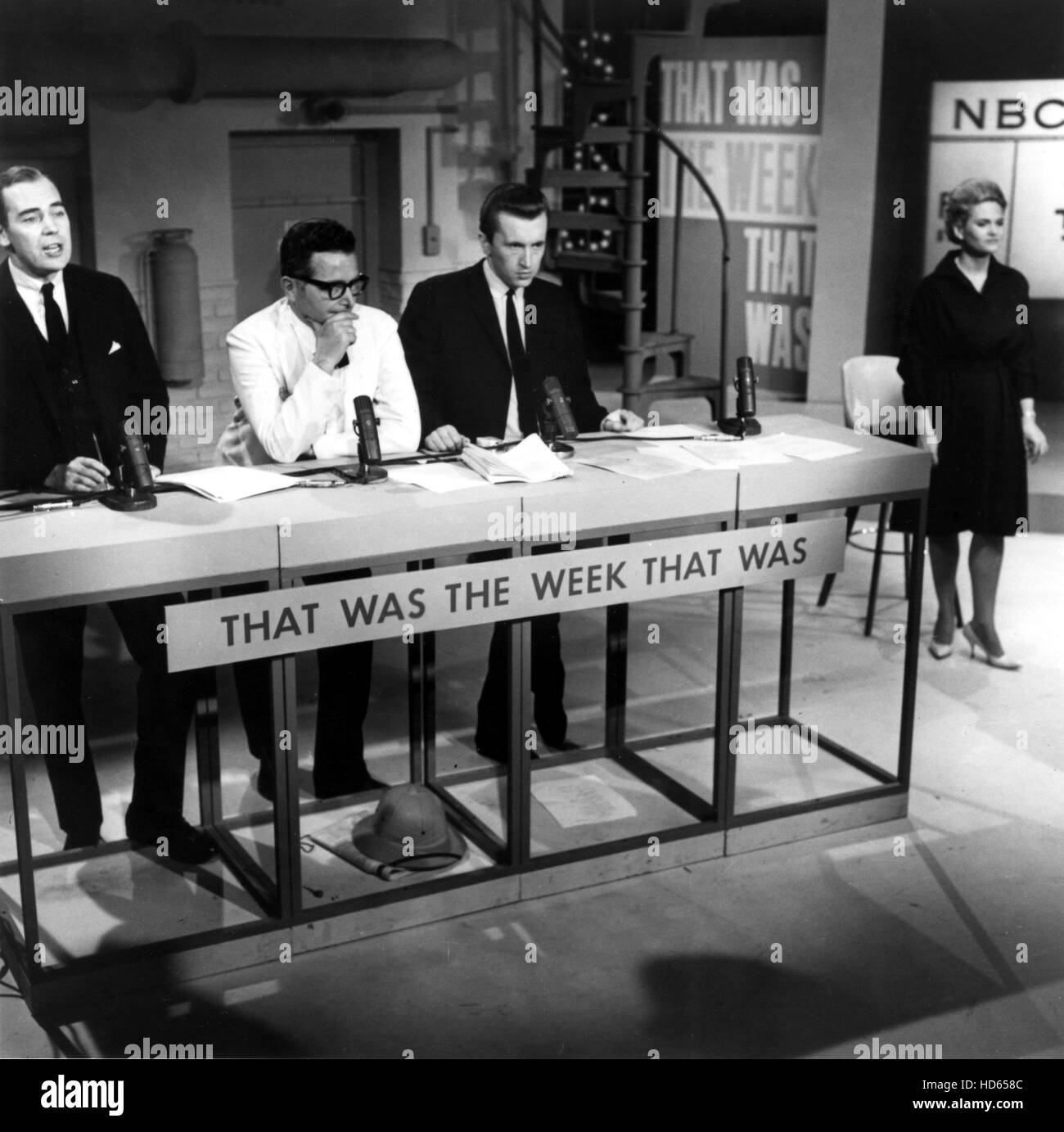 THAT WAS THE WEEK THAT WAS, Henry Morgan, Elliott Reid, David Frost ...