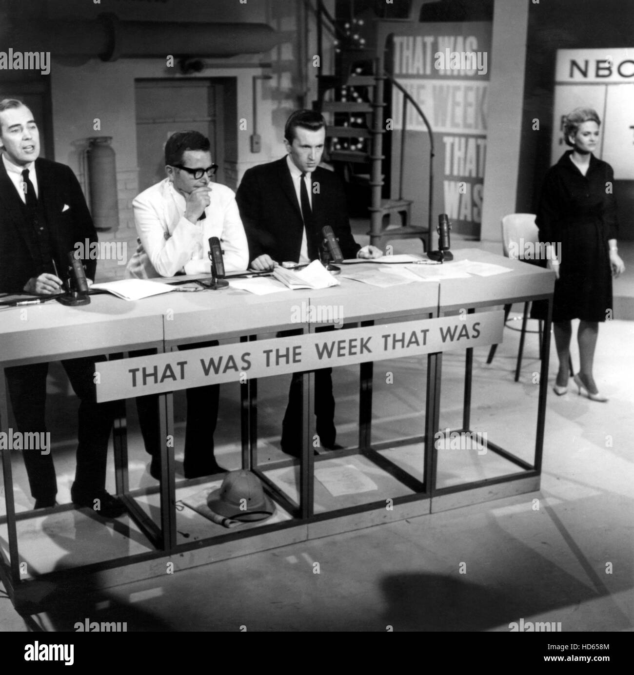 THAT WAS THE WEEK THAT WAS, (l-r): Elliot Reid, Henry Morgan, David ...