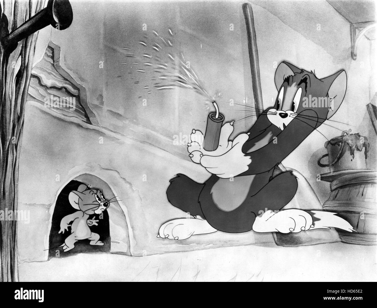 TOM AND JERRY SHOW, Jerry (in mouse hole), Tom (w/firecracker), 1975-77 ...