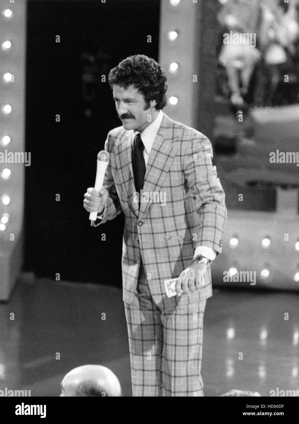 WIZARD OF ODDS, Host Alex Trebek, 1973-1974 Stock Photo - Alamy