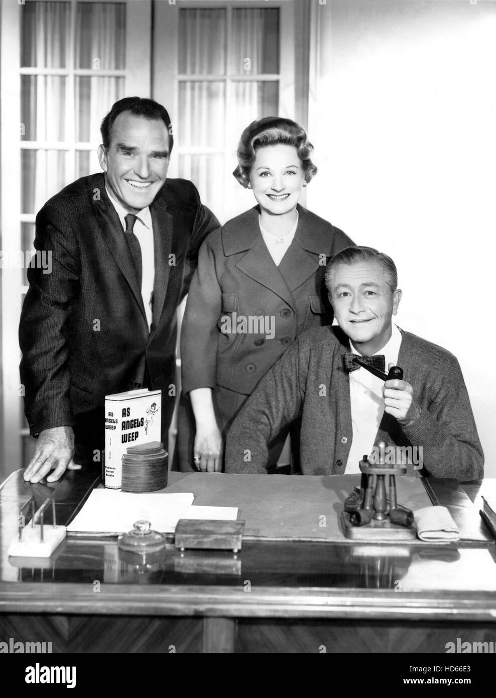 WINDOW ON MAIN STREET, Ford Rainey, Constance Moore, Robert Young, 1961 ...
