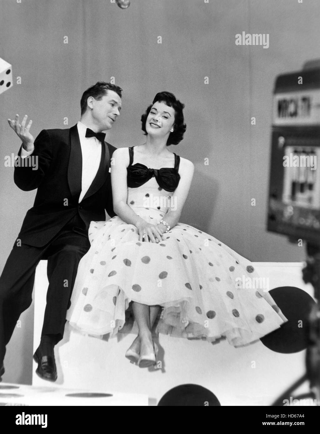 YOUR HIT PARADE, from left: Russell Arms, Gisele MacKenzie, 1950-1959 ...