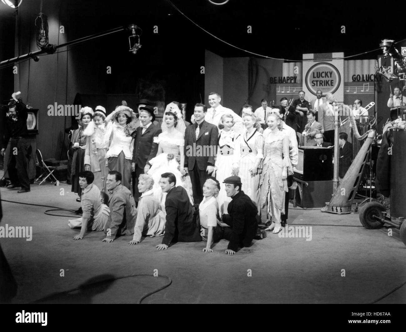 YOUR HIT PARADE, middle: Snooky Lanson (top hat), Gisele MacKenzie ...