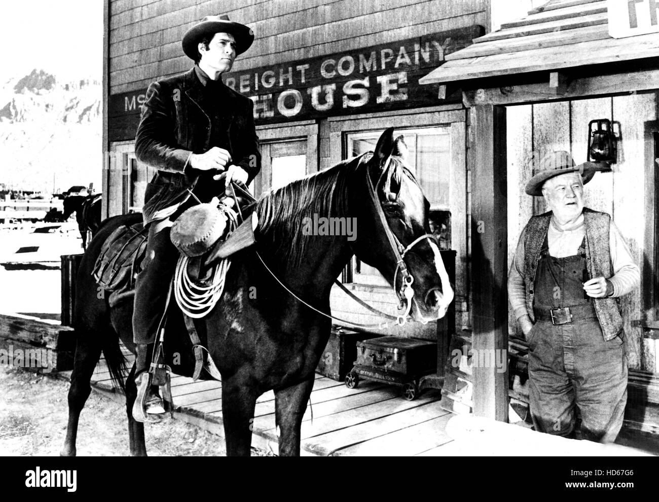 YUMA, Clint Walker, Edgar Buchanan, 1971 Stock Photo - Alamy