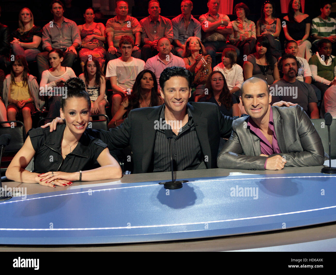 CELEBRITY CIRCUS, (from left) Aurella Cats, Mitch Gaylord, Louie Spence ...