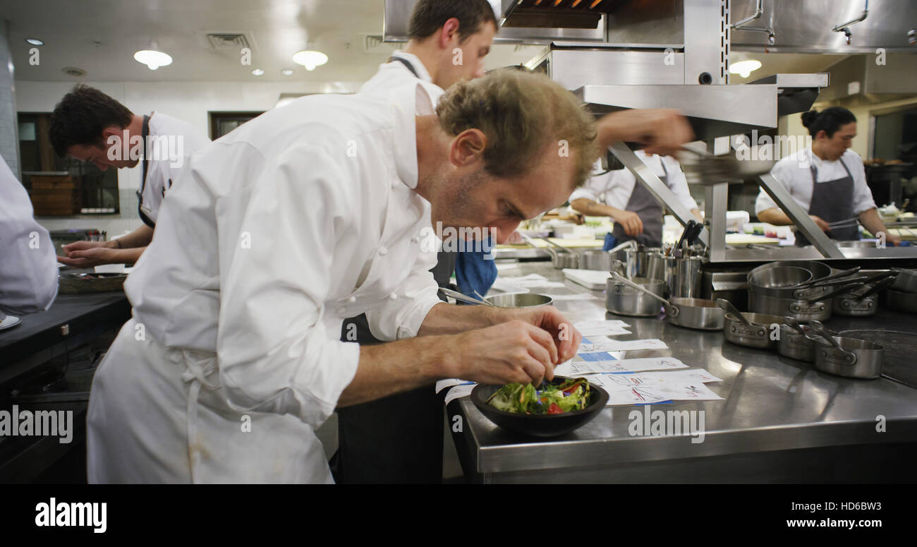 CHEF'S TABLE, chef Dan Barber, 'Dan Barber', (Season 1, ep. 102, aired ...