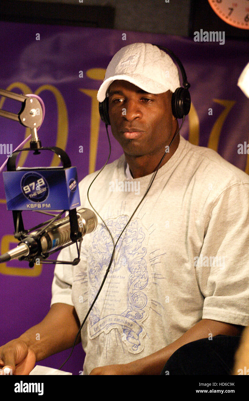 DEION & PILAR: PRIME TIME LOVE: Deion Sanders, (Season 1, episode 101 ...