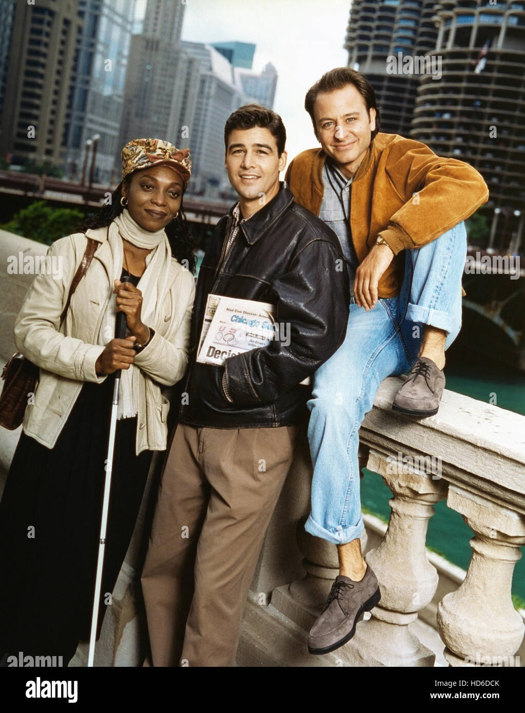 EARLY EDITION, (from left): Shanesia Davis-Williams, Kyle Chandler ...