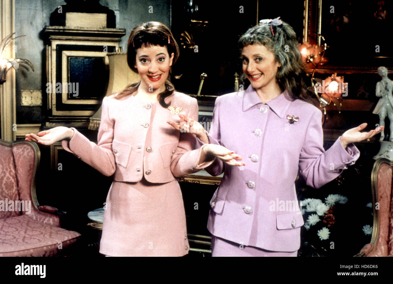 ELLEN, Clea Lewis, Carol Kane, 'A Penny Saved...', (Season 3, epis ...