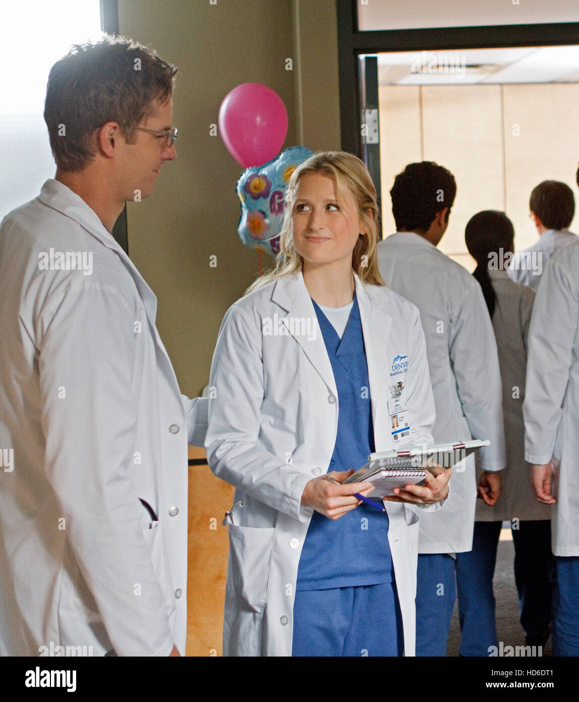 EMILY OWENS M.D., (from left): Justin Hartley, Mamie Gummer, 'Pilot ...