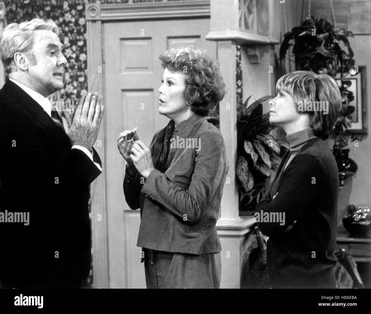 ONE DAY AT A TIME, from left: Van Johnson, Nanette Fabray, Bonnie ...