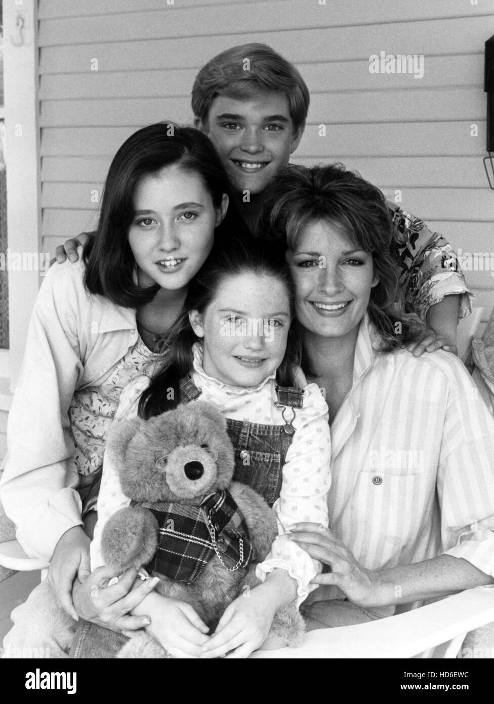 OUR HOUSE, (clockwise from left): Shannen Doherty, Chad Allen, Deidre ...