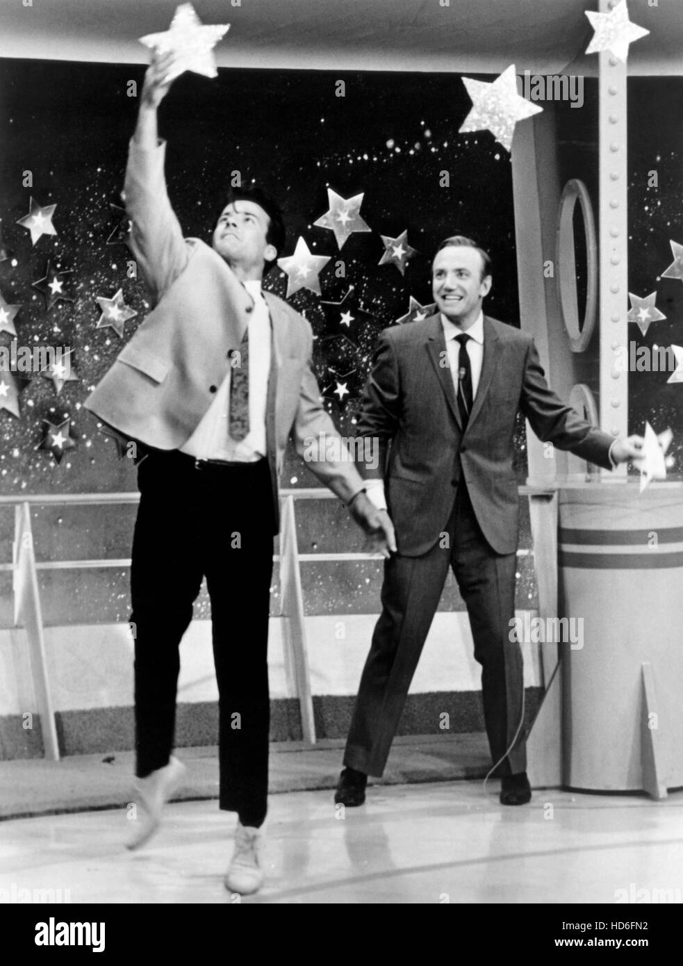REACH FOR THE STARS, Bill Mazer (r.), 1967 Stock Photo - Alamy
