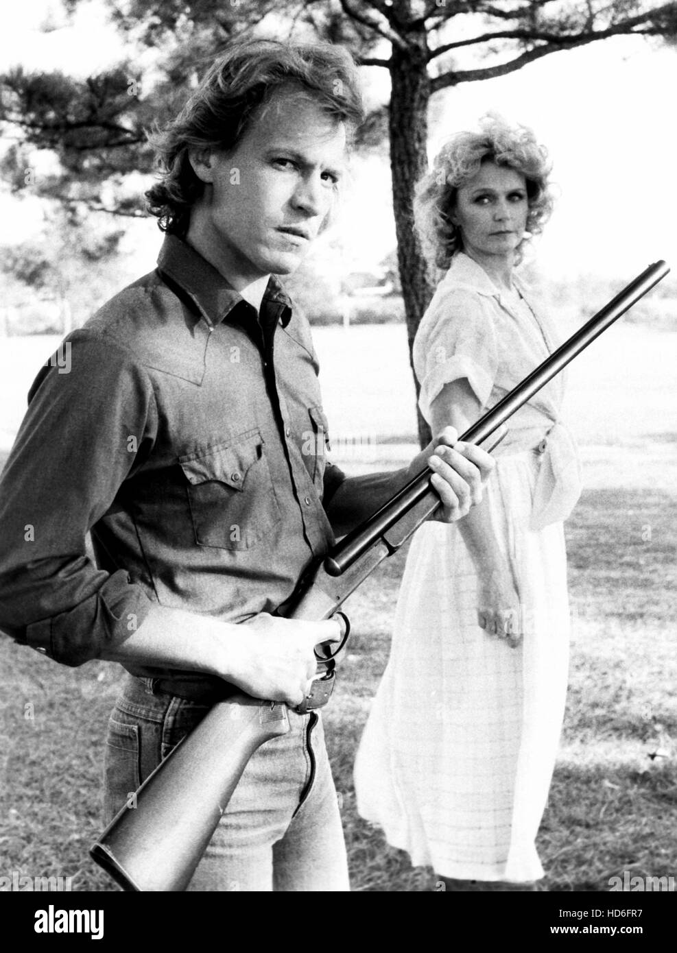 REARVIEW MIRROR, from left, Michael Beck, Lee Remick, aired November 26 ...