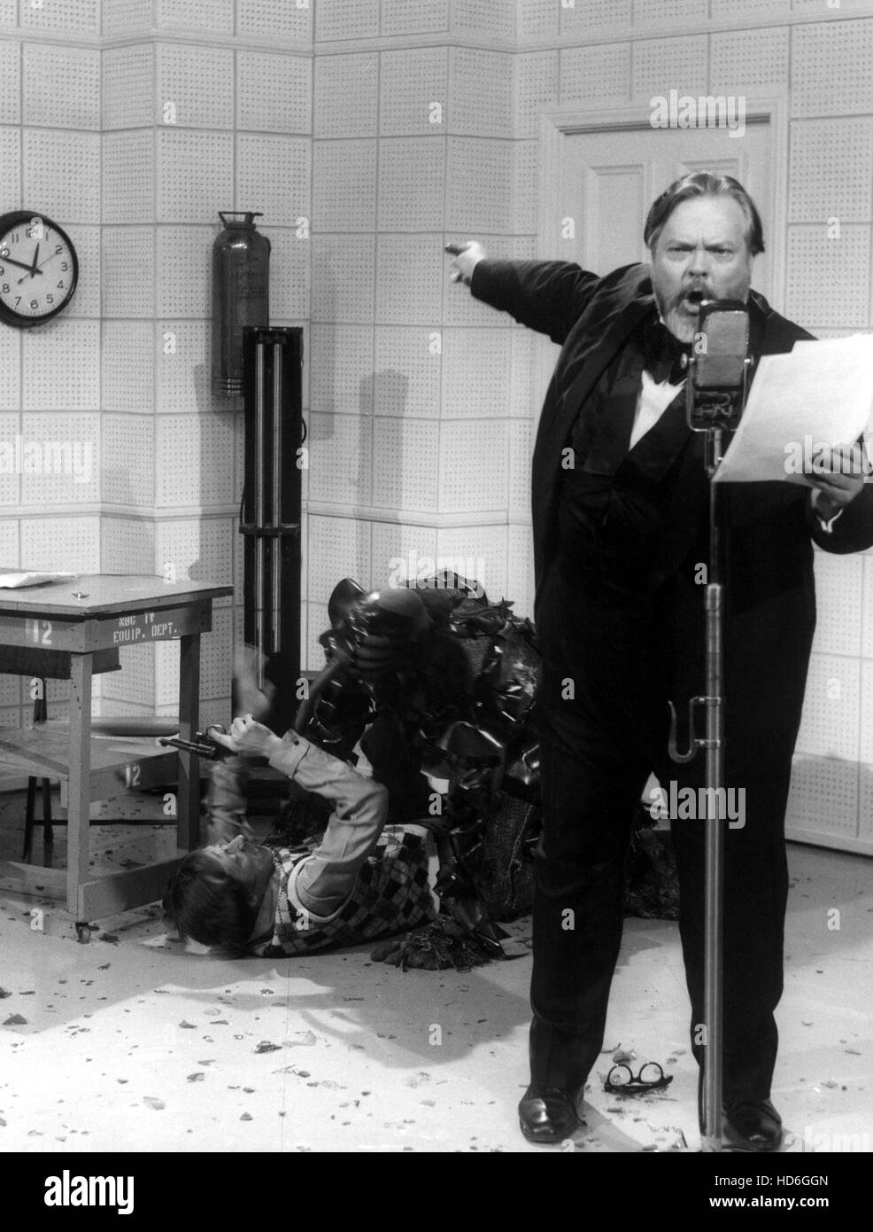 ROWAN AND MARTIN'S LAUGH-IN, Dennis Allen, Orson Welles, 1968-1973 ...