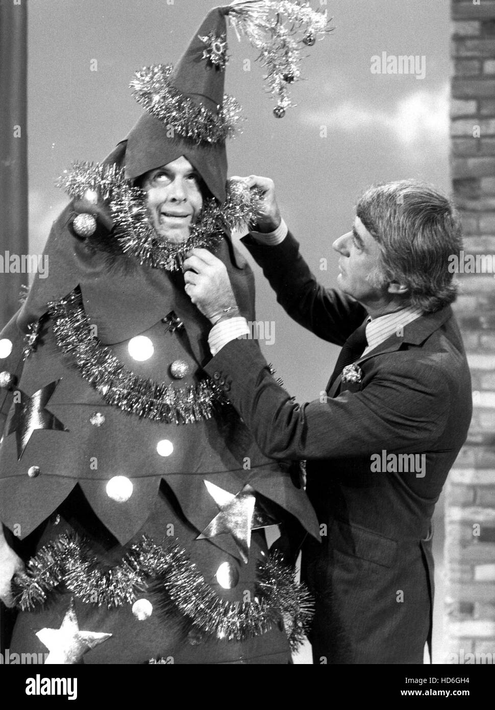 ROWAN AND MARTIN'S LAUGH-IN, Alan Sues, Peter Lawford, 1968-1973 Stock ...