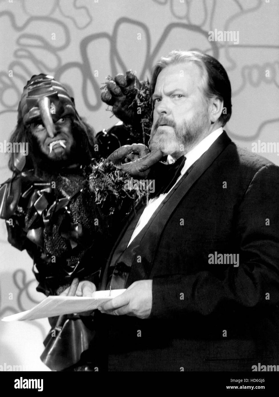 ROWAN & MARTIN'S LAUGH-IN, Alan Sues, Orson Welles, 'Rowan & Martin's ...