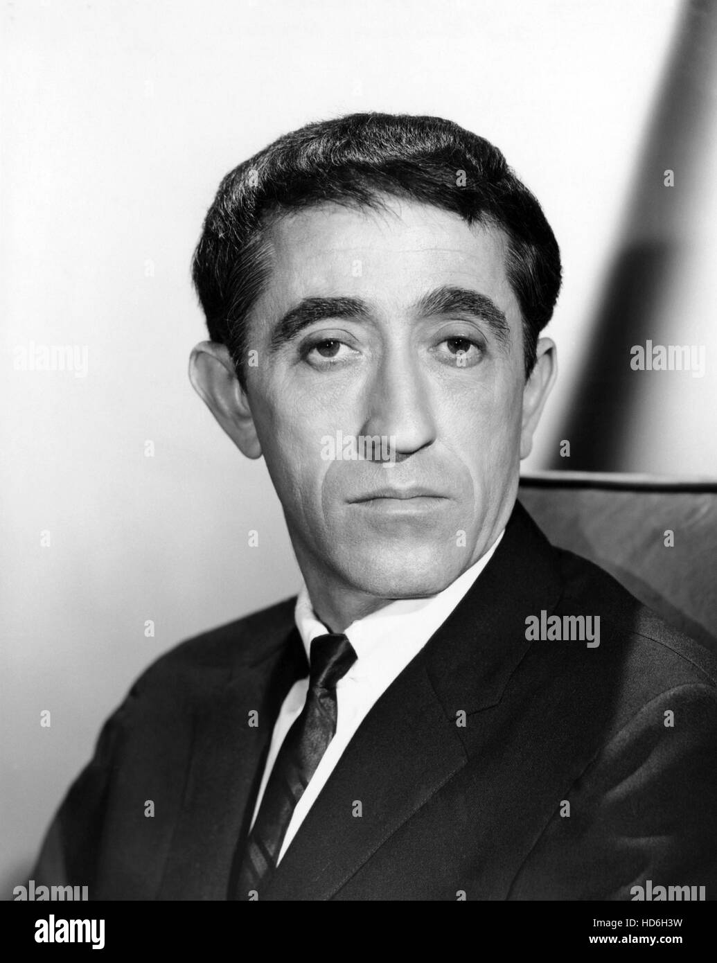 THE SMOTHERS BROTHERS COMEDY HOUR, Pat Paulsen, 1967-70 Stock Photo - Alamy