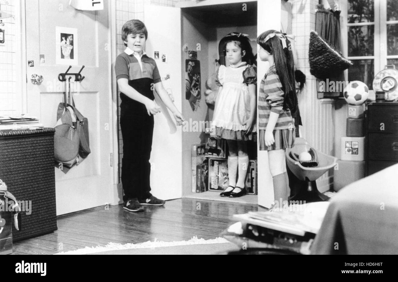SMALL WONDER, from left: Jerry Supiran, Tiffany Brissette, Emily ...