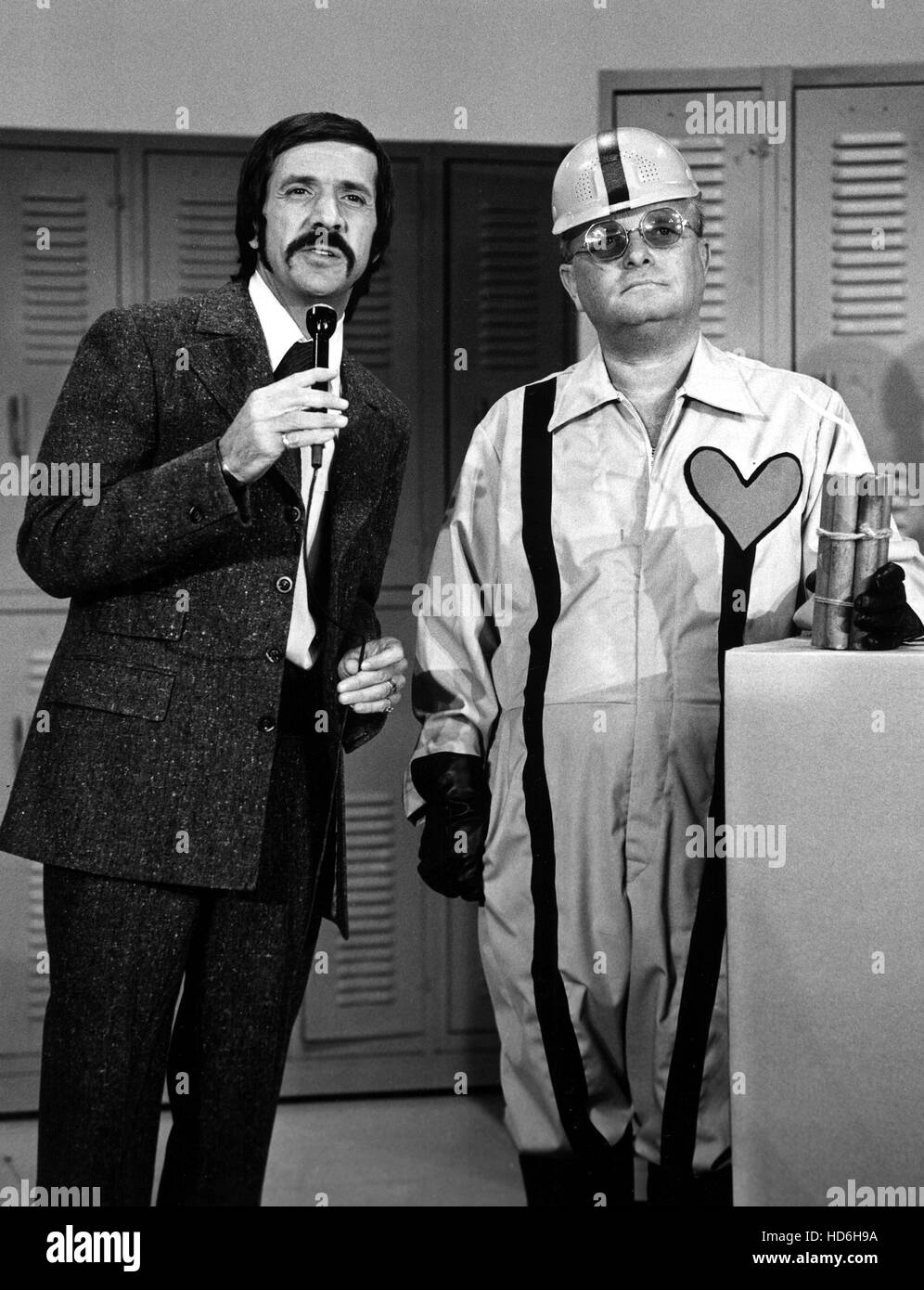 THE SONNY AND CHER COMEDY HOUR, 1971-74, Sonny Bono, Truman Capote ...