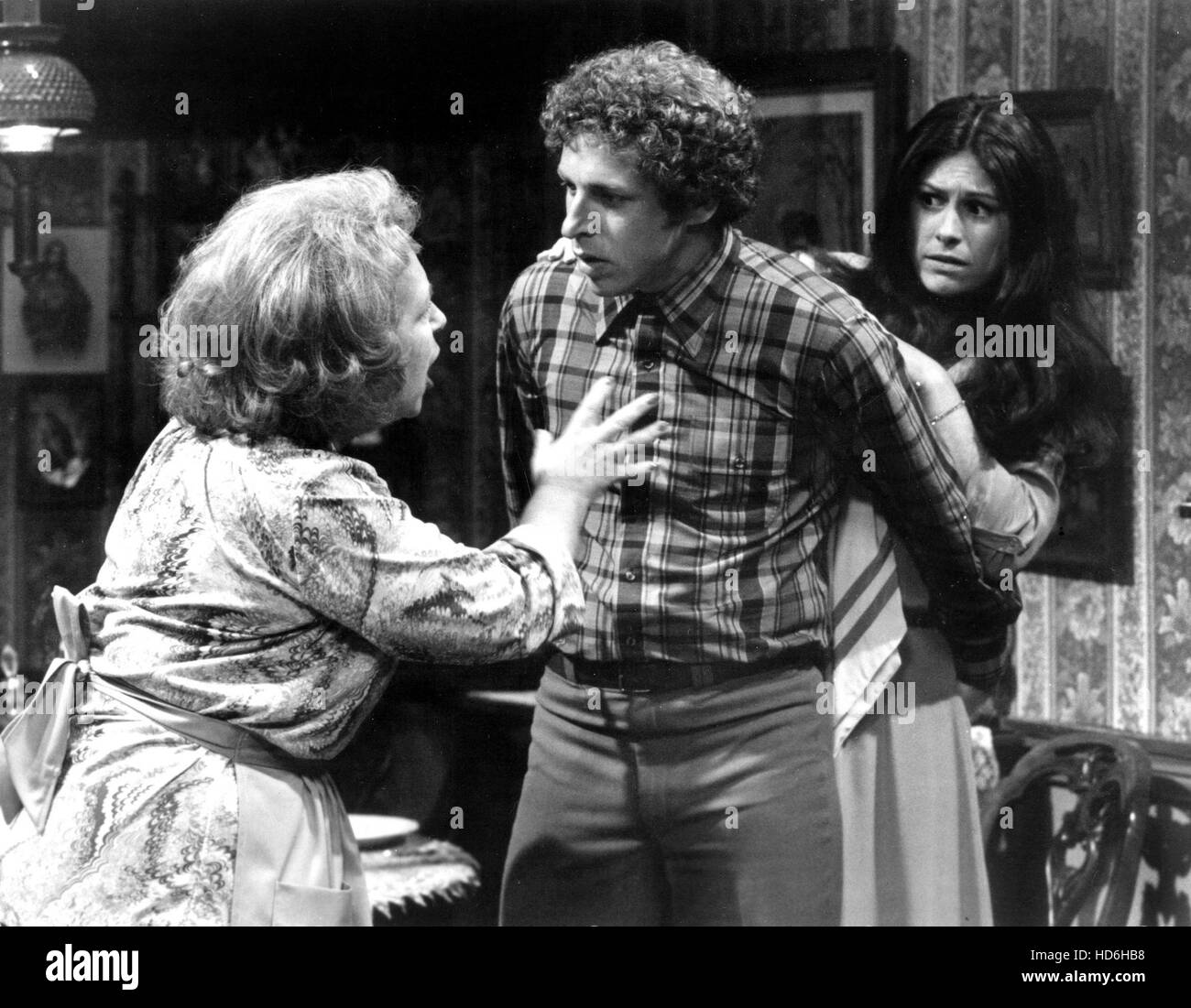 SOAP, Episode #26 (Season 2), Doris Roberts, Sal Viscuso, Diana Canova ...
