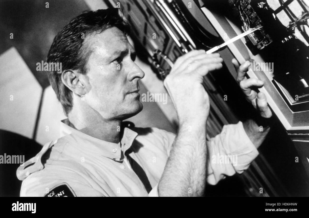 SPACE PRECINCT, Ted Shackelford, 'The Snake', (Season 1, aired Oct. 31 ...