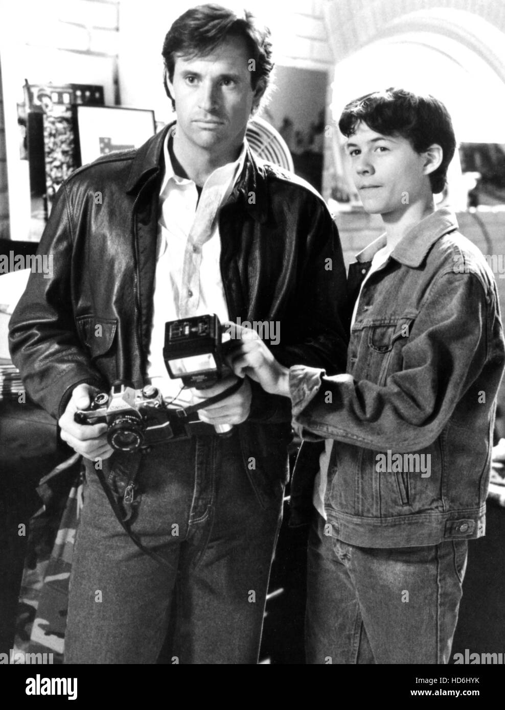 STARMAN, Robert Hays, C.B. Barnes, 1986, ©Columbia Pictures Television ...