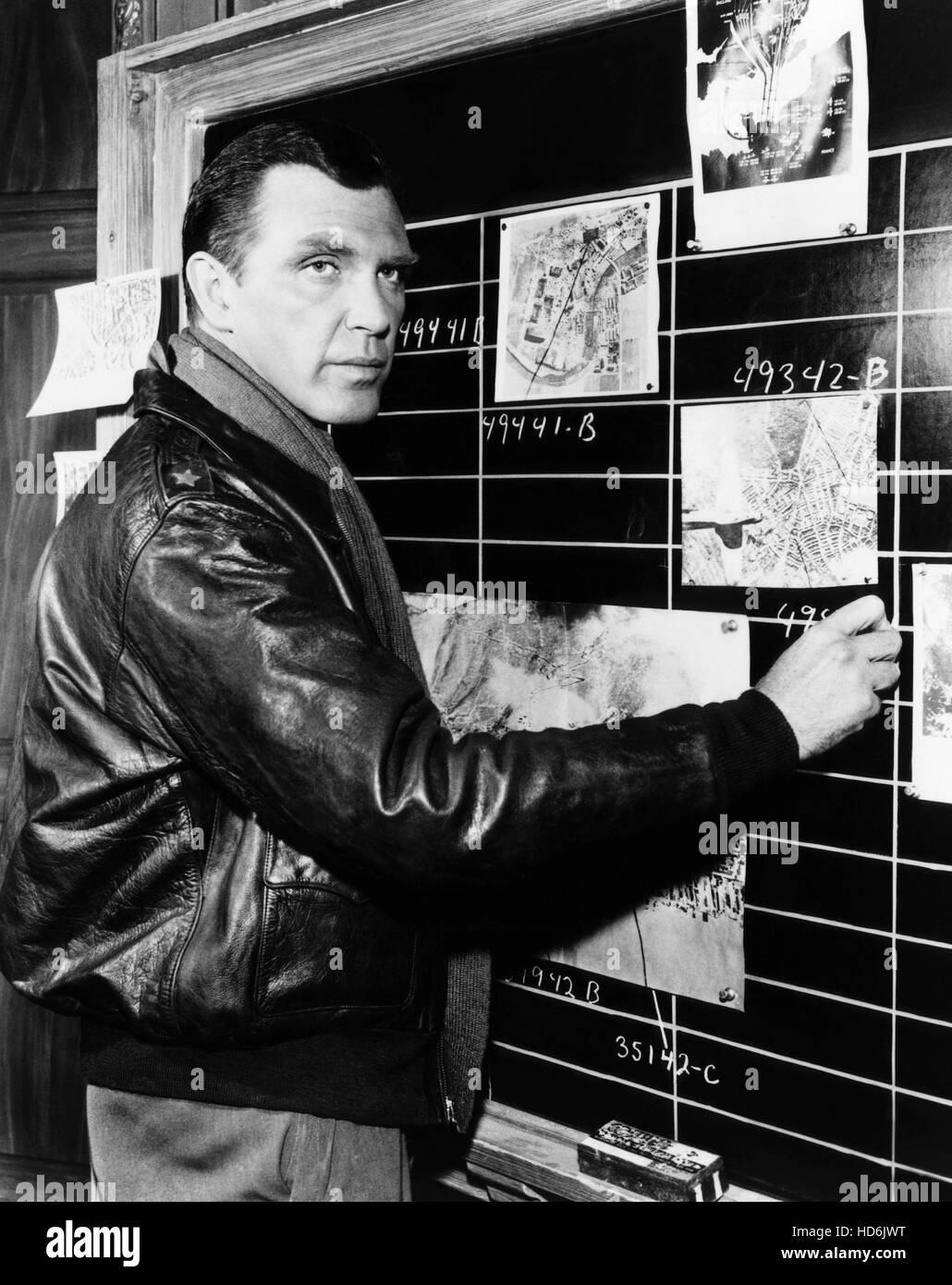 TWELVE O'CLOCK HIGH, Robert Lansing, 1964-1967, TM & Copyright (c) 20th ...