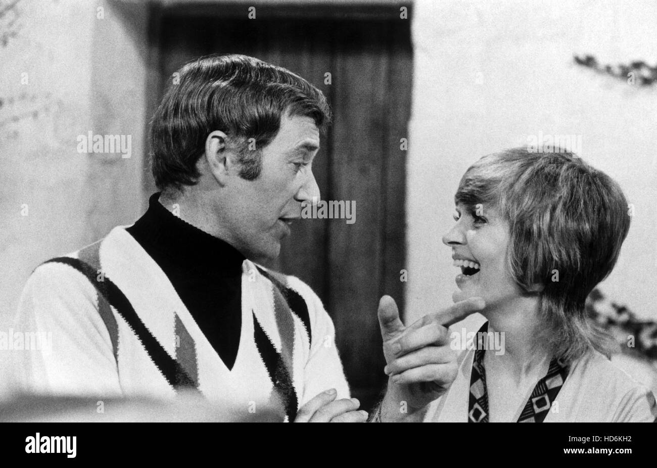 THE VAL DOONICAN SHOW, Val Doonican, Florence Henderson, (aired July 3 ...