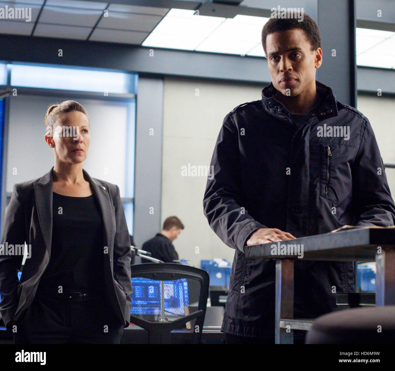 ALMOST HUMAN, l-r: Lili Taylor, Michael Ealy in 'Perception' (Season 1 ...