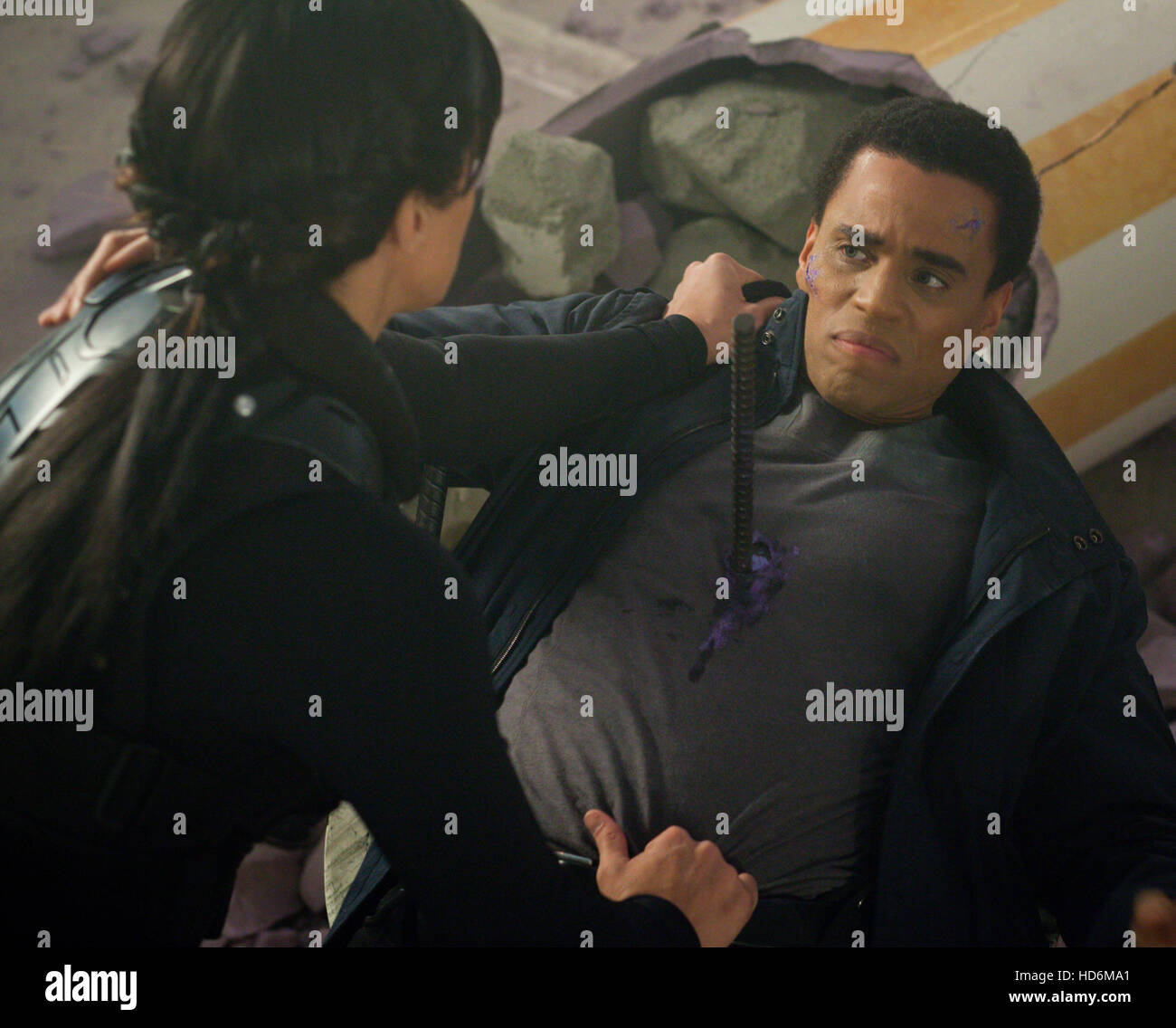 ALMOST HUMAN, l-r: Gina Carano, Michael Ealy in 'Unbound' (Season 1, Episode 9, aired February 3 ...