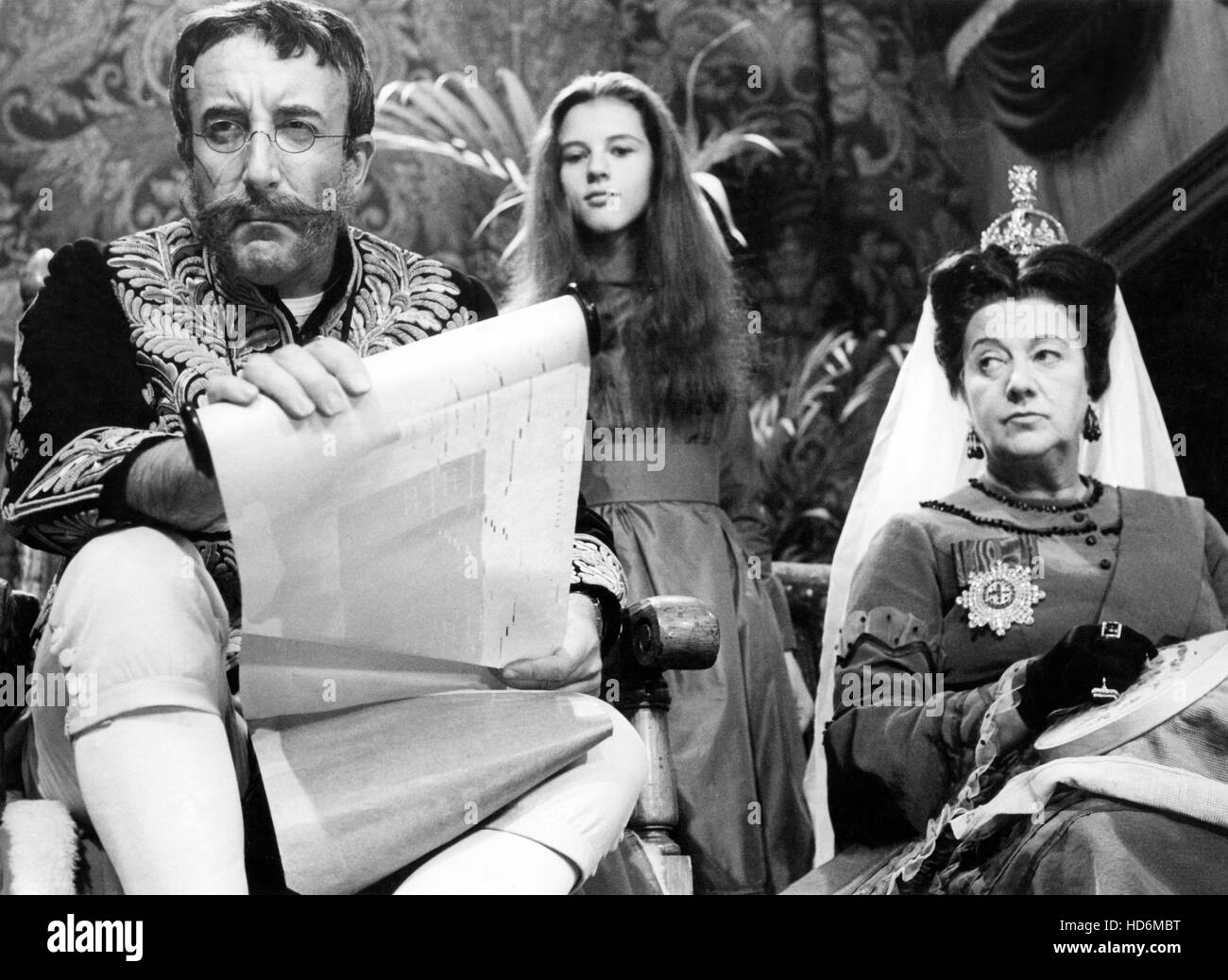 ALICE IN WONDERLAND, from left: Peter Sellers, Anne-Marie Mallik ...