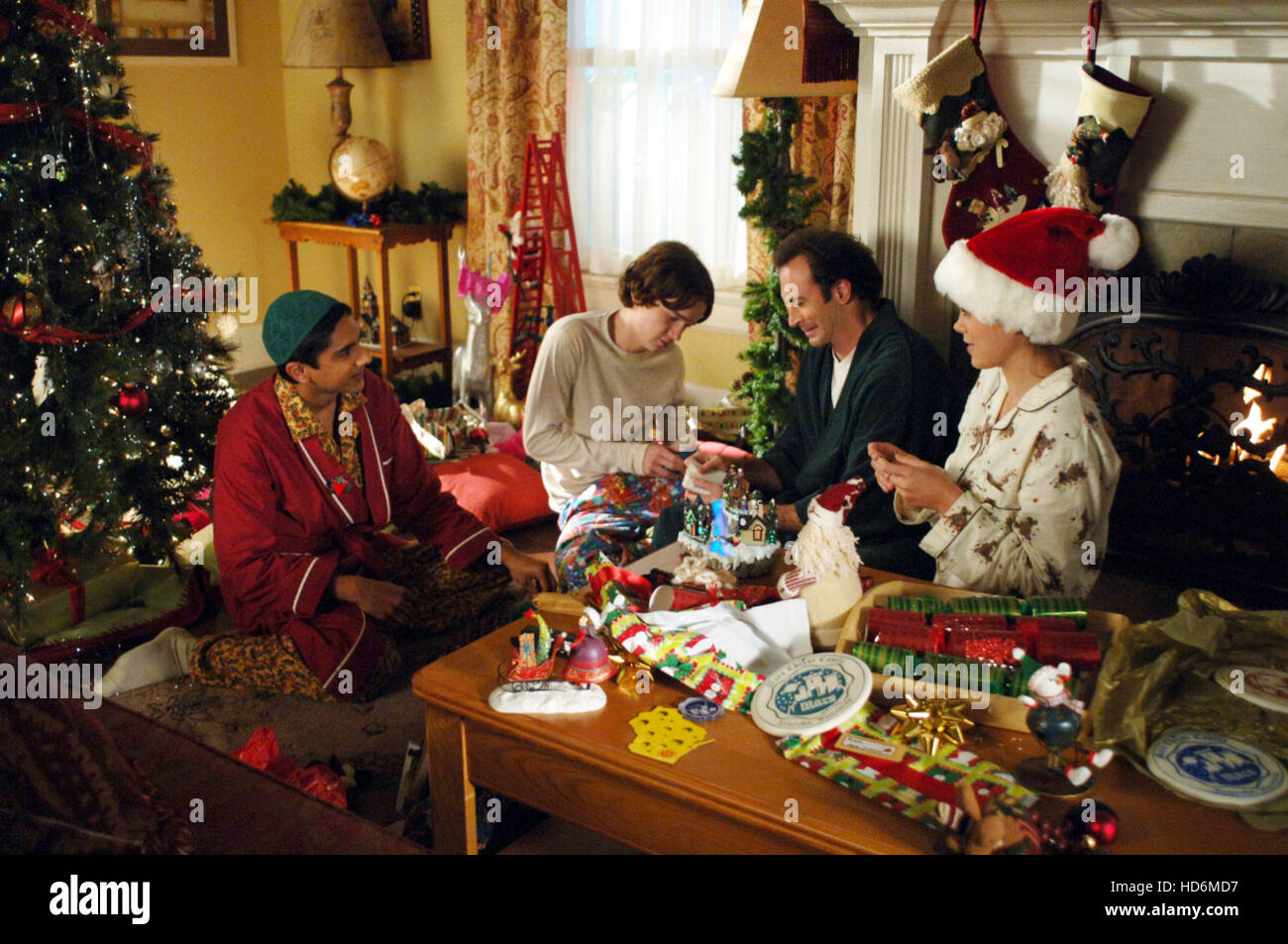 ALIENS IN AMERICA, Adhir Kalyan, Dan Byrd, Scott Patterson, Lindsey ...