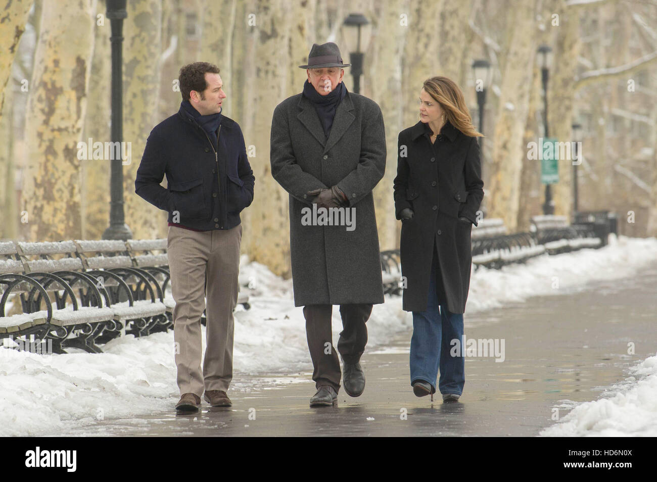 THE AMERICANS, l-r: Matthew Rhys, Frank Langella, Keri Russell in 'Do ...