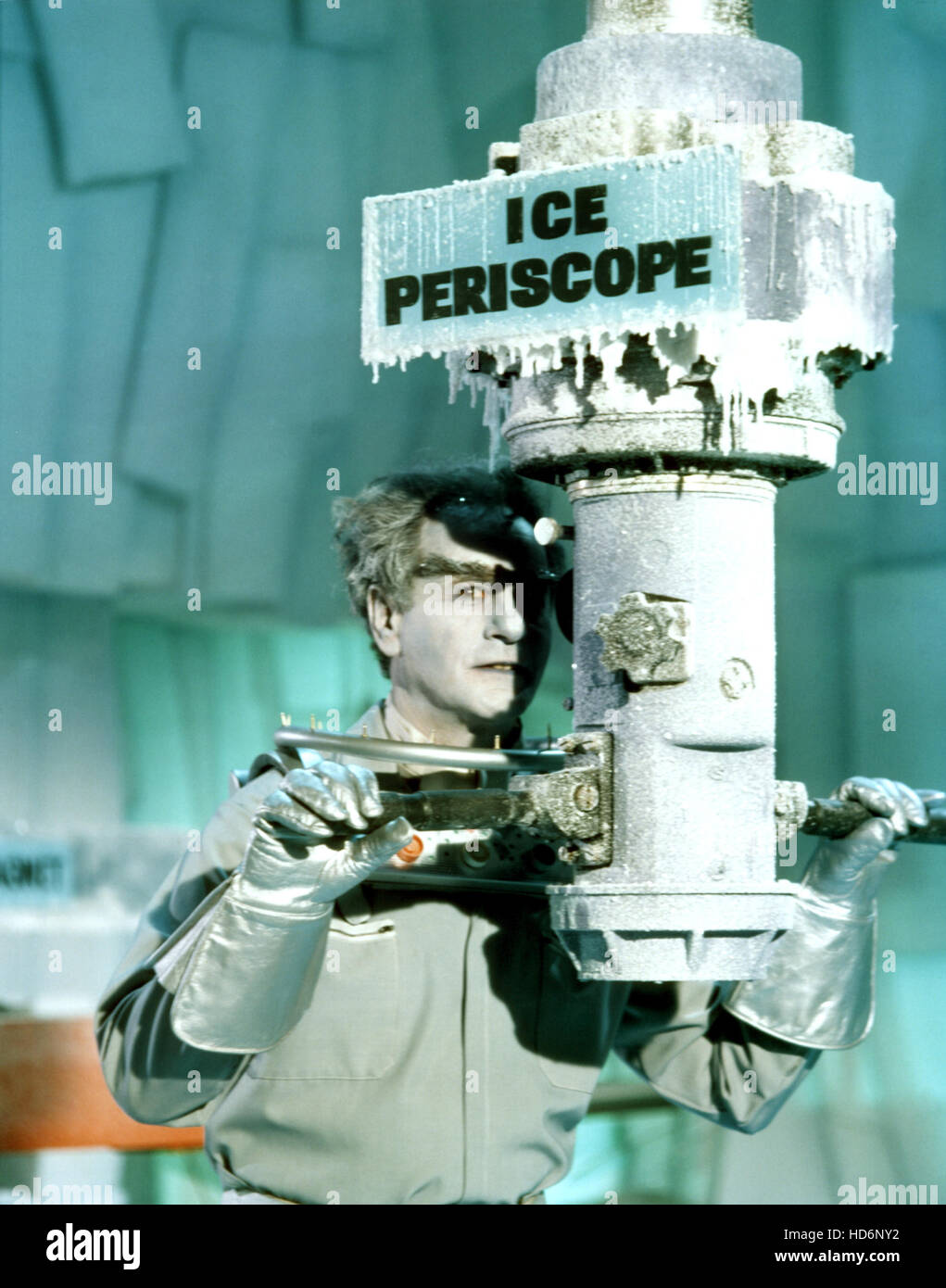 BATMAN, Eli Wallach as Mr. Freeze, 'Ice Spy/The Duo Defy', (Season 2 ...