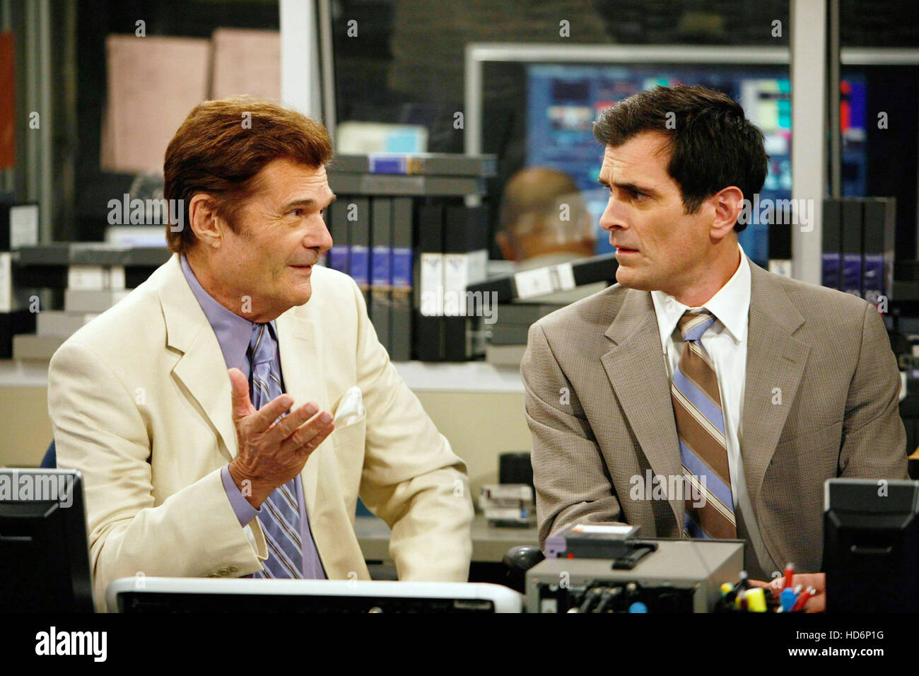 BACK TO YOU, Fred Willard, Ty Burrell, 'The First Supper', (Season 1 ...