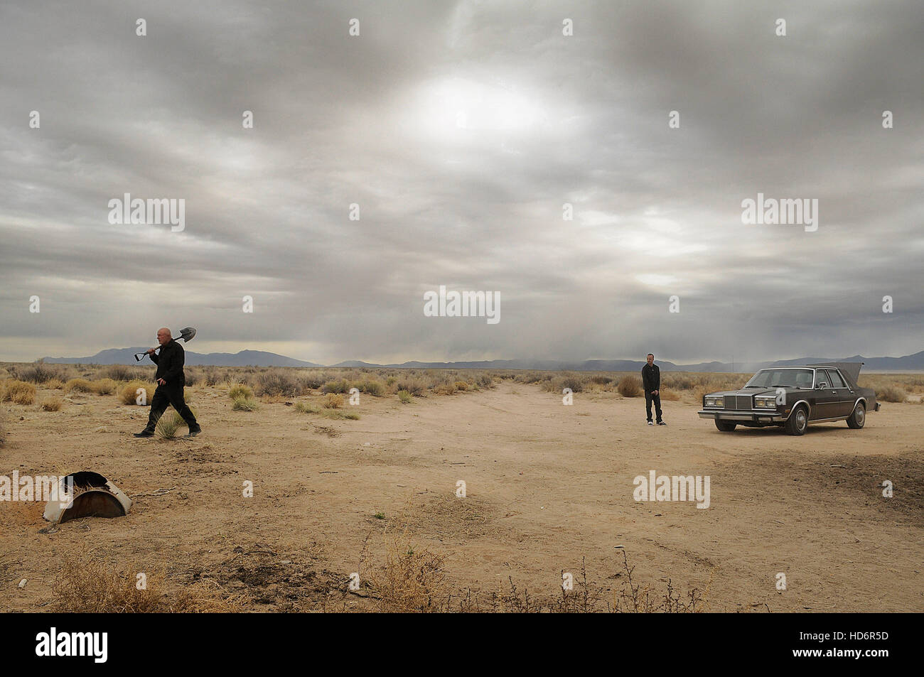 BREAKING BAD, (from left): Jonathan Banks, Aaron Paul, 'Shotgun ...