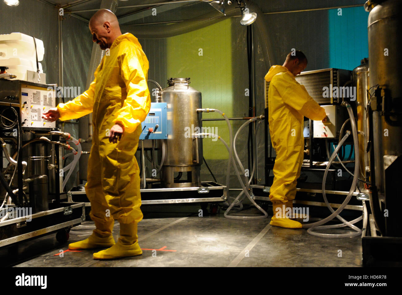 BREAKING BAD, (from left): Bryan Cranston, Aaron Paul, 'Hazard Pay ...