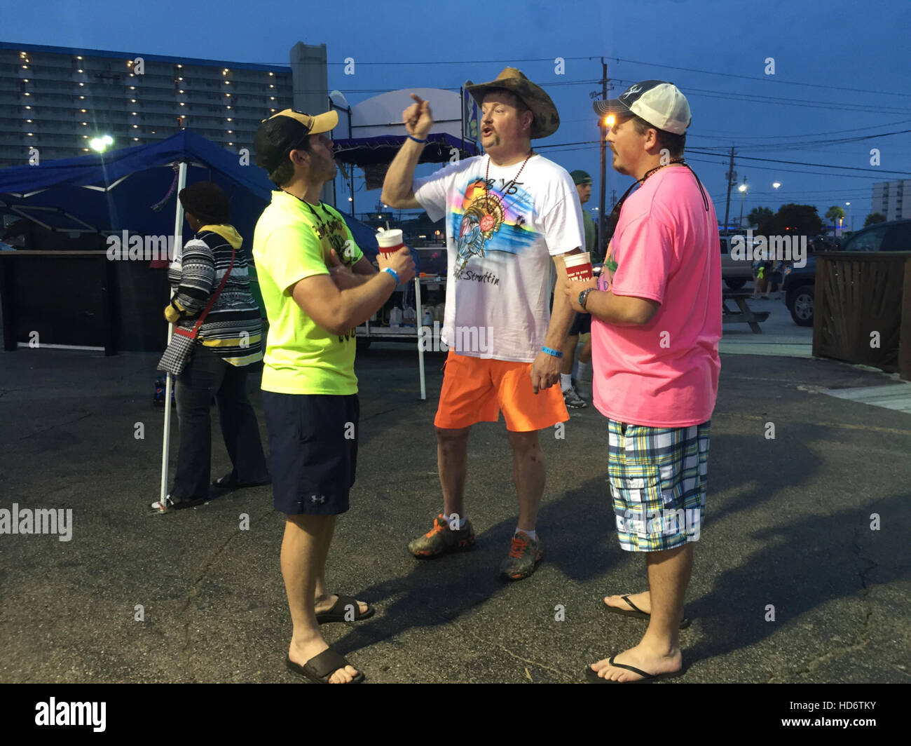 COUNTRY BUCK$, l-r: Matt Busbice, T-Carr, Joe Buck, (Season 1, 2014 ...